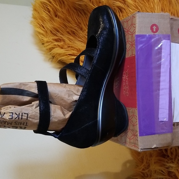 JSport by Jambu | Shoes | Jambu Sport Wedge Mary Jane Shoe 9m | Poshmark